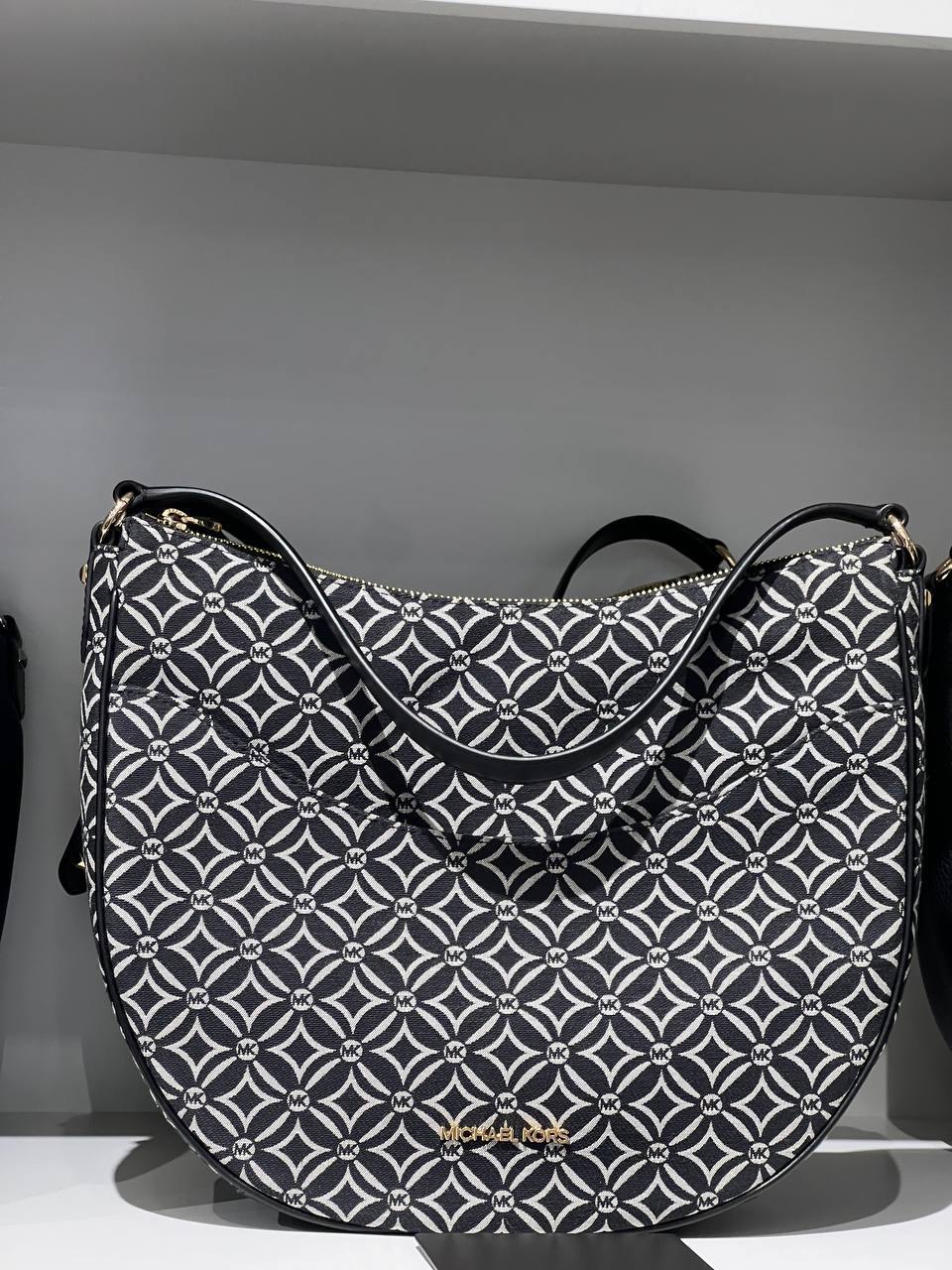 (Pre Order) Michael Kors dover large hobo in signature jacquard black ...